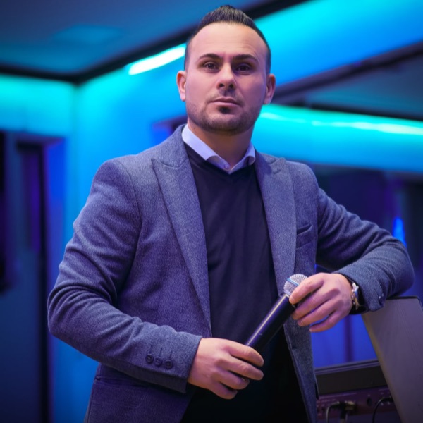 Ali Shingali on Indiefy | Artist Bio, Website & Social Links